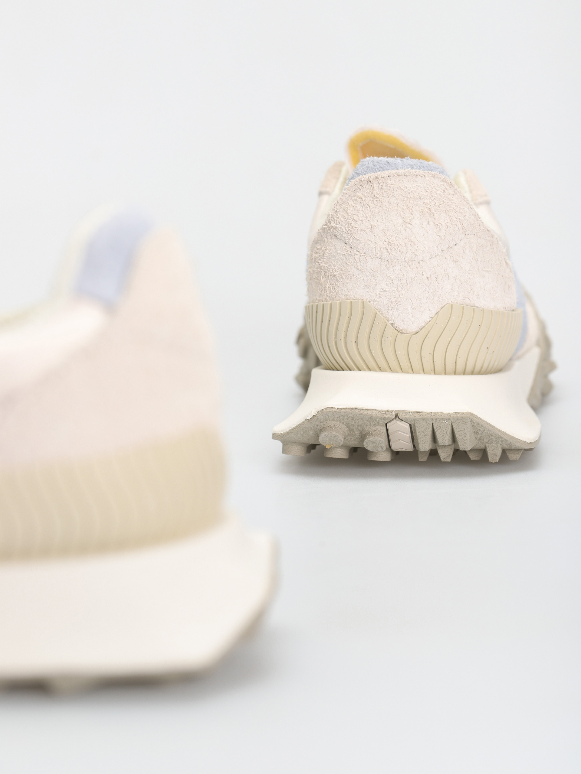 Topánky New Balance XC-72 - biela, šedá (sea salt)