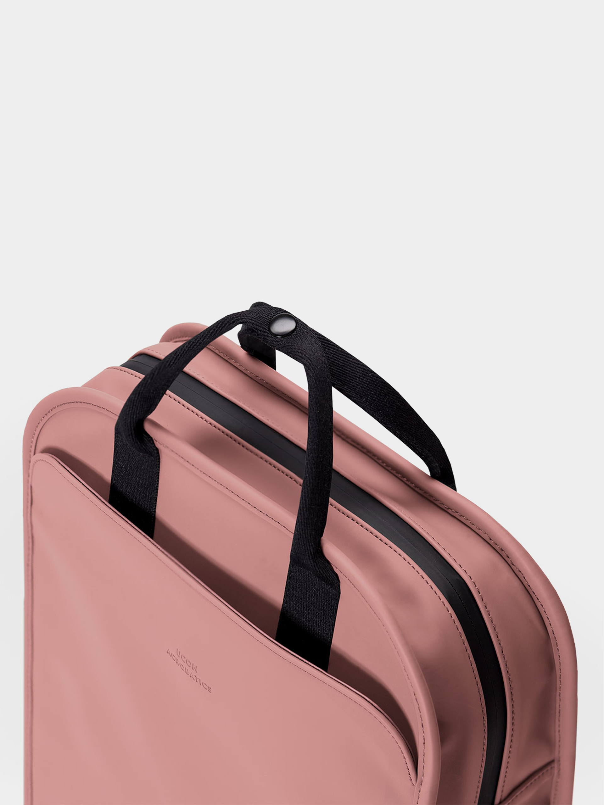Batoh Ucon Acrobatics Alison Mini Lotus (dark rose)