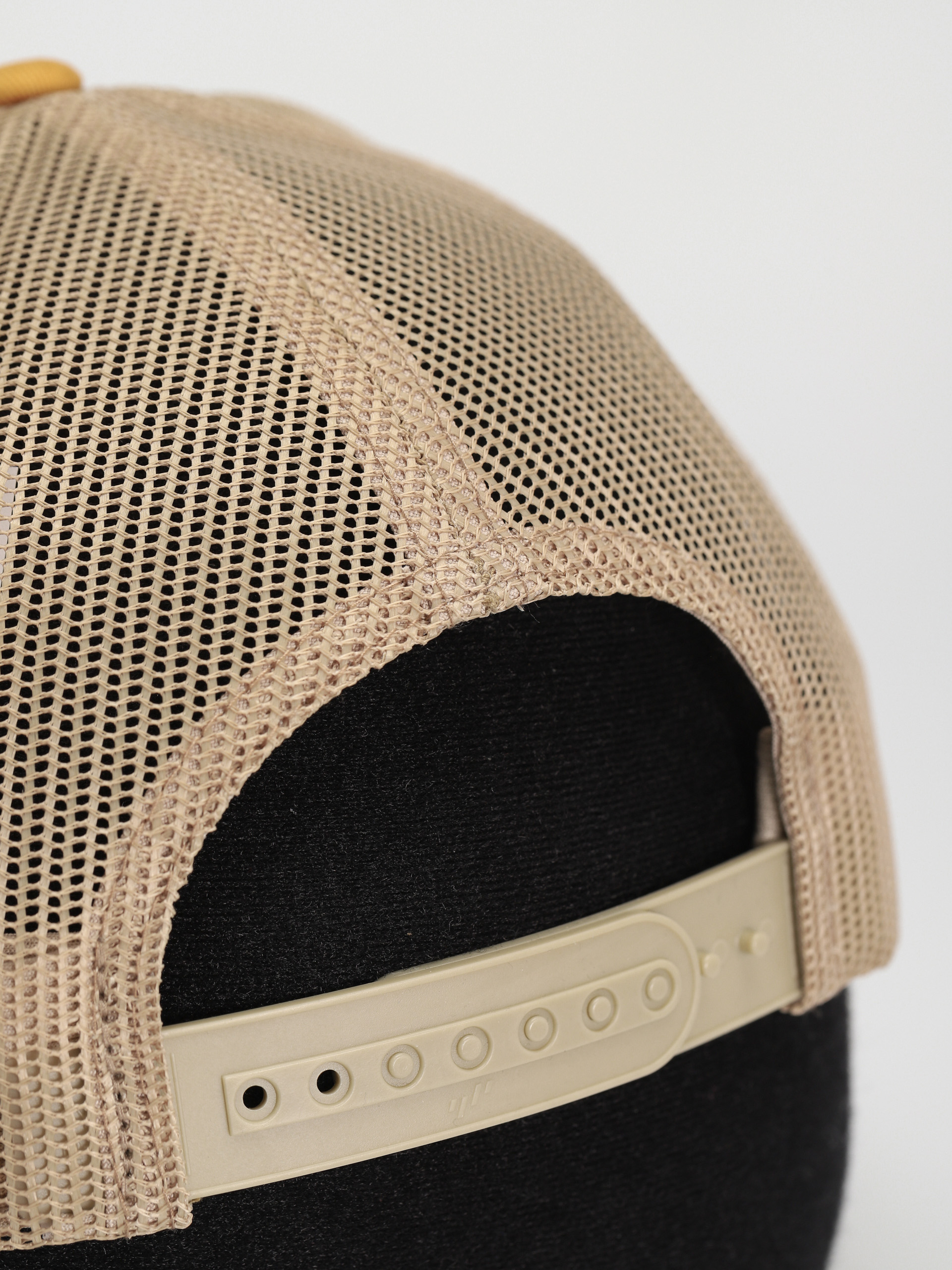 Šiltovka Columbia Mesh Snap Back (pilsner/ancien)