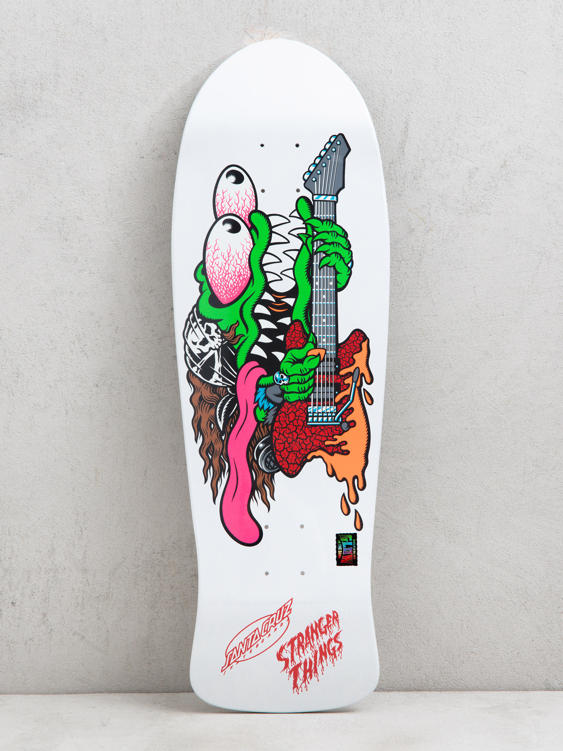Doska Santa Cruz X Stranger Things Meek Slasher Eddie Reveal